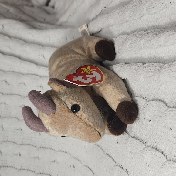 Ty | Toys | Vintage Ty Beanie Baby Original Goatee The Goat 999 Pe ...